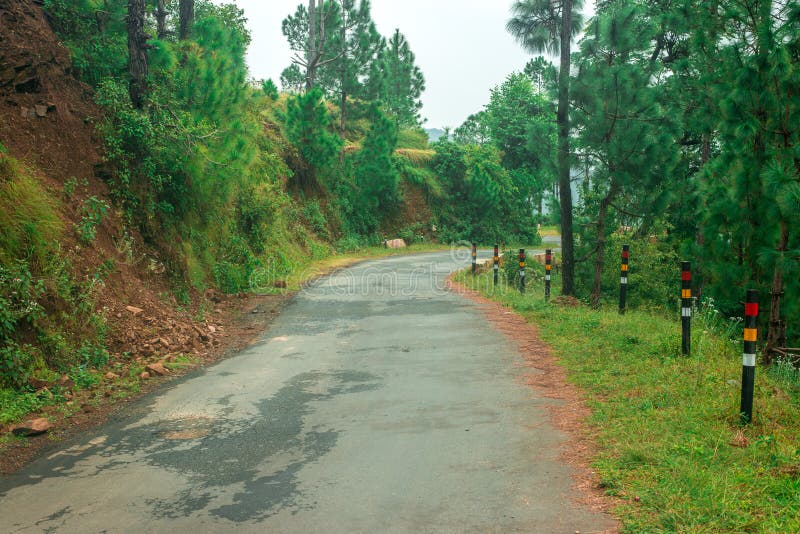 Roads in Uttrakhand stock image. Image of bhimtal, sports - 129451075