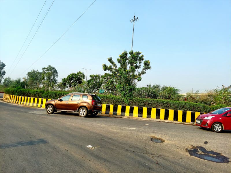 Roadside, View, Scen, Looks, Cam Editorial Photography - Image of view ...