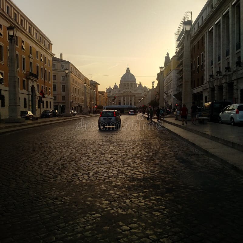 Roaming Rome editorial photography. Image of city, cobblestone - 203261632