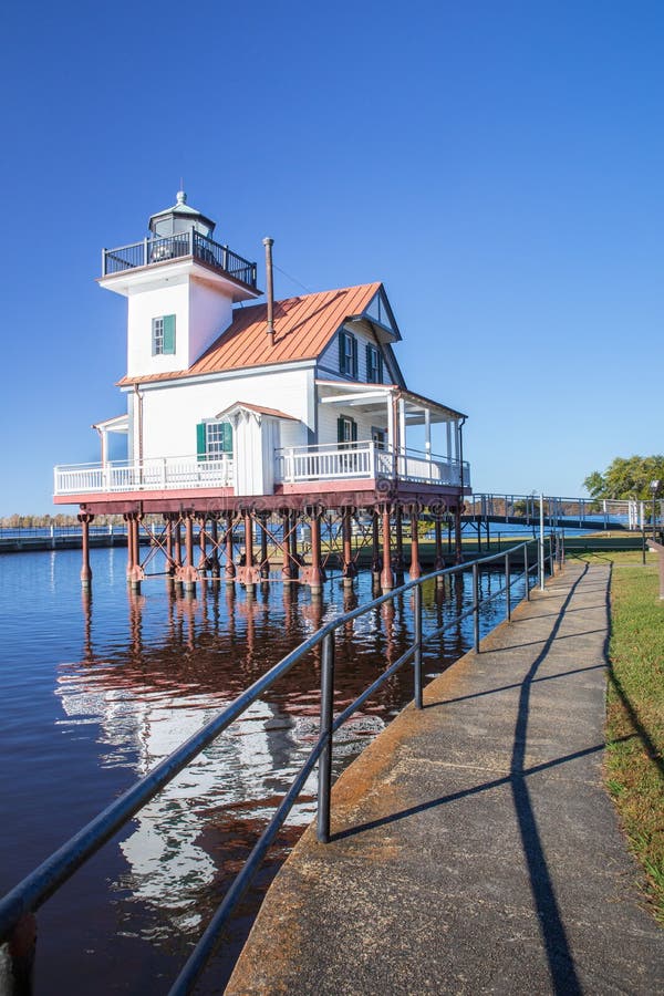 Edenton NC Roanoke River Lighthouse Stock Image - Image of waterfront ...