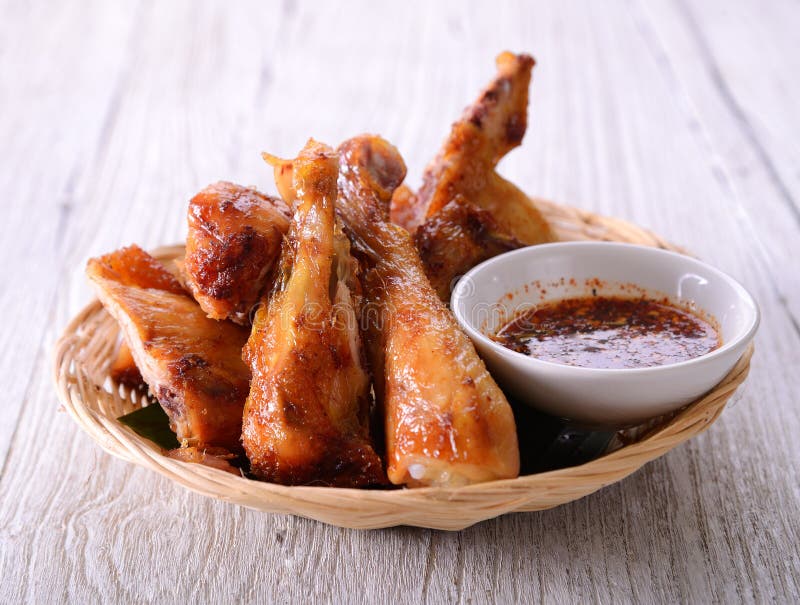 Roast chicken in basket stock photo. Image of fried - 175948580