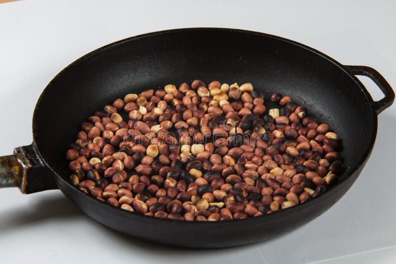 Roasted Peanuts in a Frying Pan Stock Image - Image of kitchen, oval ...
