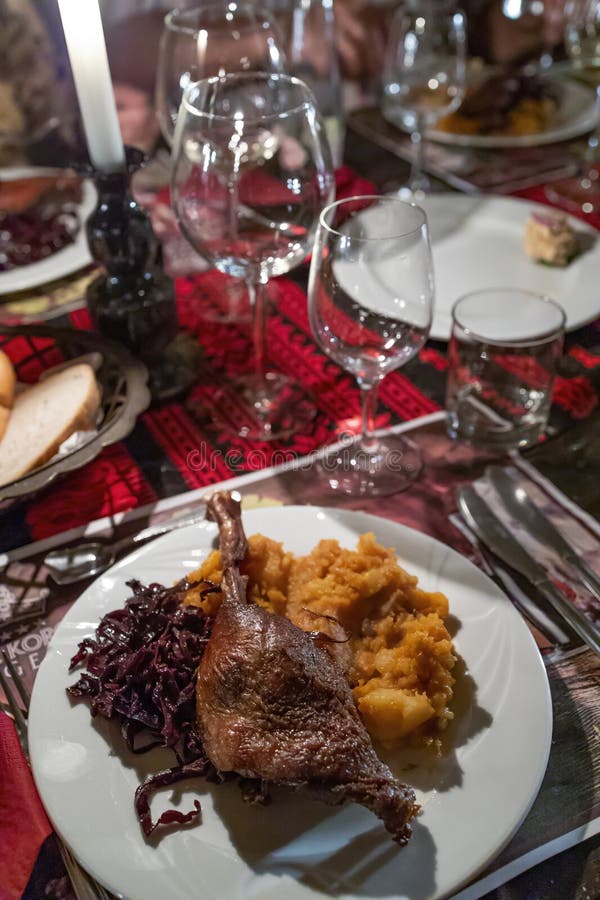 Roasted Poultry Leg with Red Cabbage and Puree Stock Photo - Image of ...