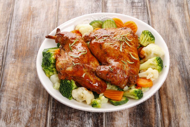 Roasted Rabbit with Vegetables Stock Photo - Image of green, meal: 47270940