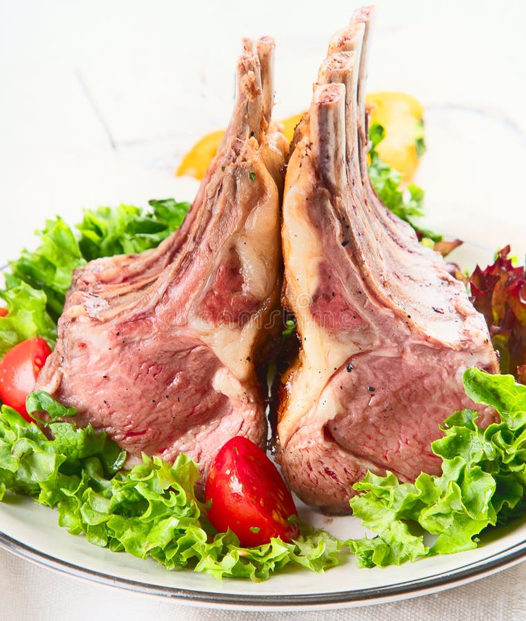 Roasted Rack of Lamb Ribs, Mutton Spareribs, Sliced Meat on Plate ...