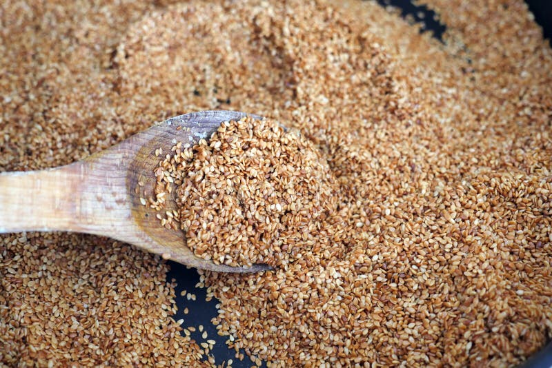 Roasting Sesame on the Stove, Fresh Sesame Roasting Process, Roasted ...