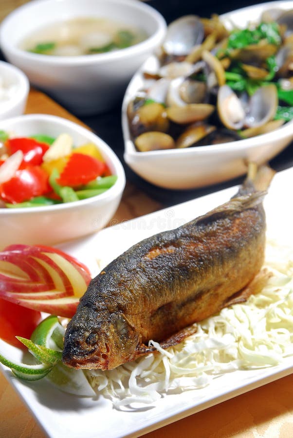 Roasts the ayu stock image. Image of seafood, fire, lemon - 15261625