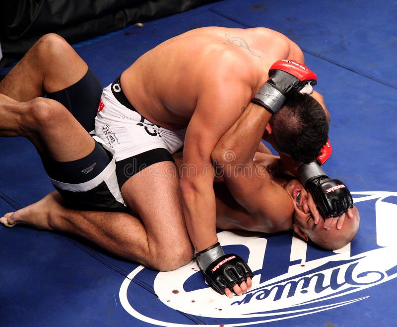 Rob Costa v. Gilvan Santos editorial image. Image of santos - 23081455