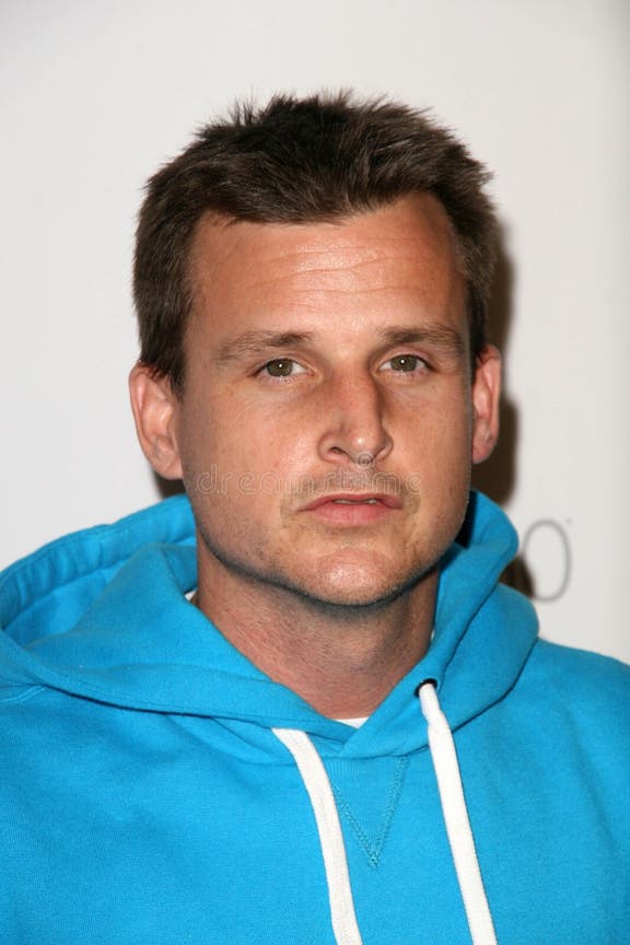 Rob Dyrdek editorial photo. Image of fantasy, xbox, halo - 26356166