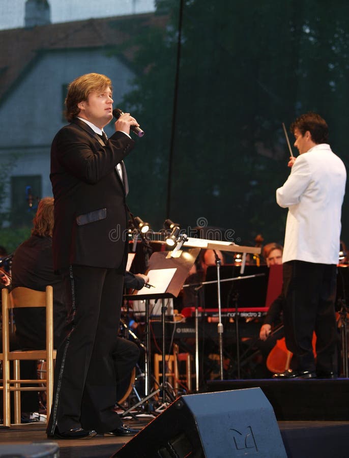 Rob Evan editorial stock image. Image of singers, festival - 20449639