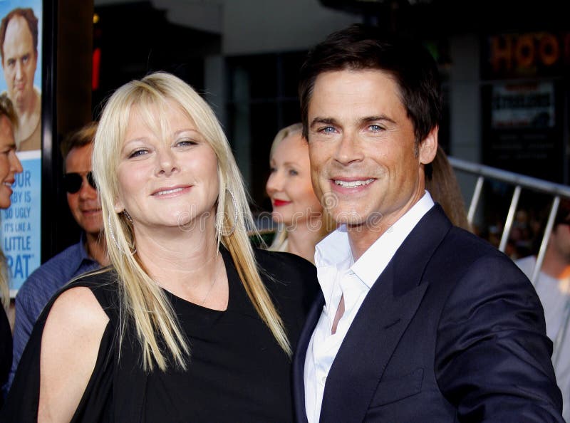Rob Lowe y Sheryl Berkoff imagen de archivo editorial. Imagen de ...