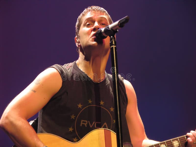 Rob Thomas of Matchbox Twenty - Live Performance Editorial Photography ...