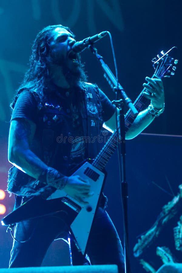 Robb Flynn - Machine Head editorial stock image. Image of stage - 25638604