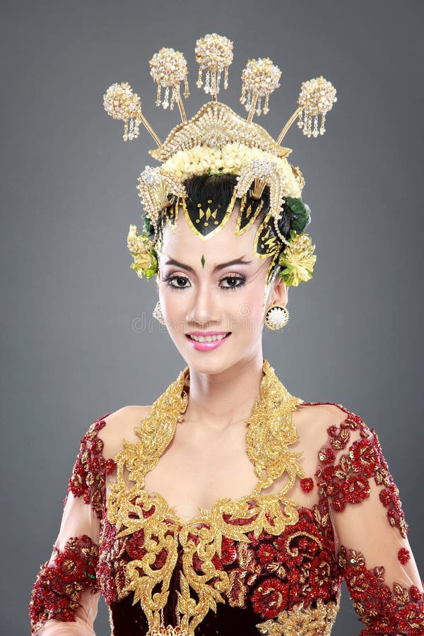 Robe De Mariage Traditionnelle De Femme De Java Image stock - Image du ...