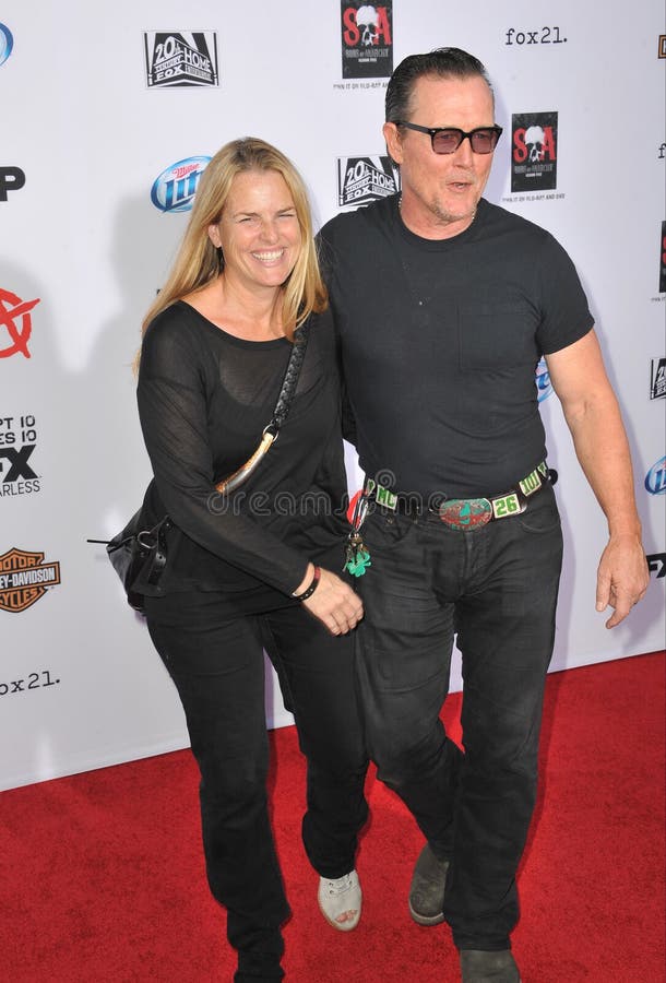 Robert Patrick Et Barbara Patrick Photo éditorial - Image du anarchie, complètement: 46065861