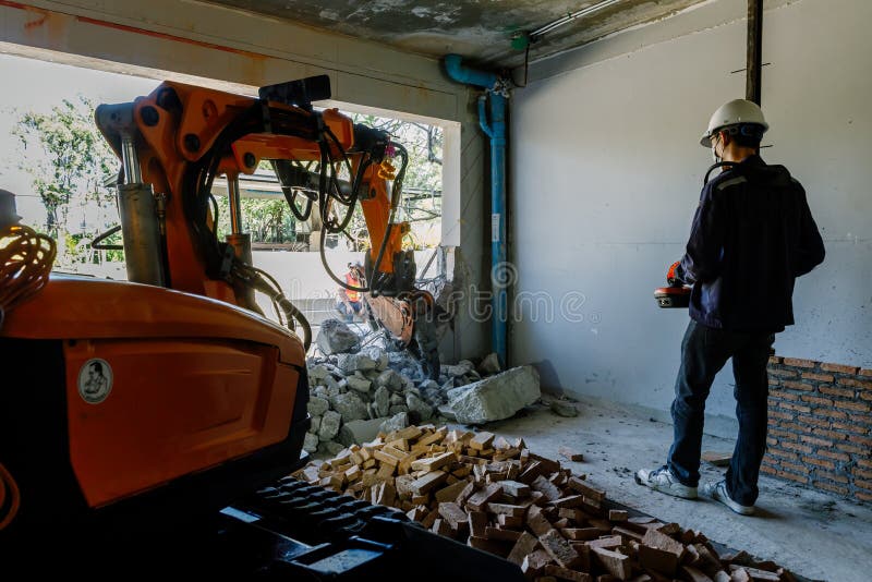Machine Destroying Uneven Buildings Editorial Photo - Image of ...