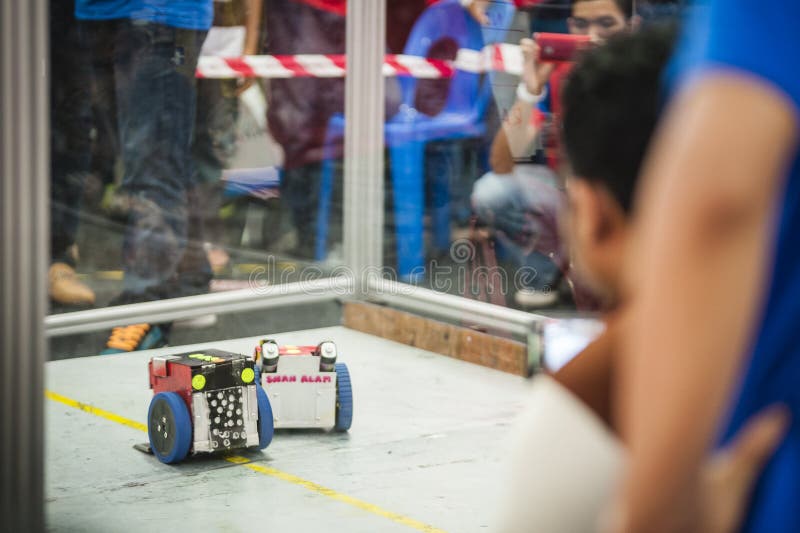 Robot Fight editorial stock photo. Image of wrestling - 54618298