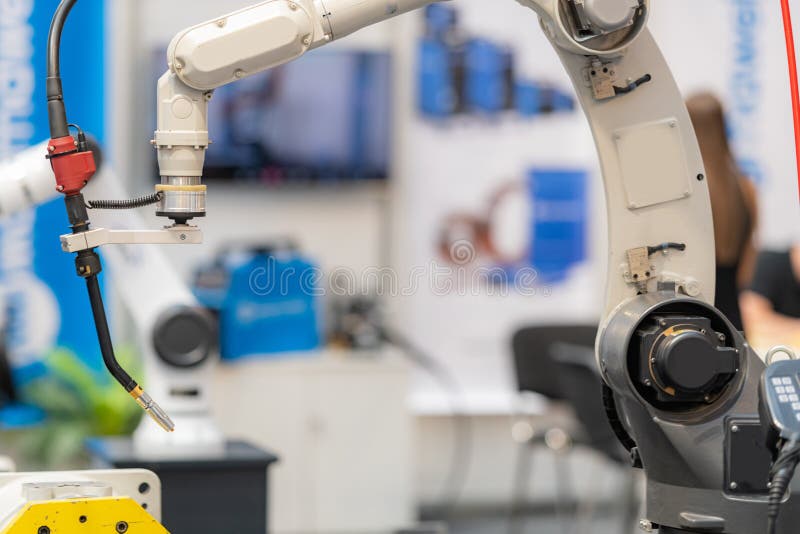 Welding Robot Revolutionizes the Welding Process, Achieving Precision ...