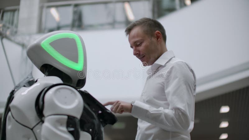 Robotics Trends Technology , Smart Retail Business Concept. Autonomous ...