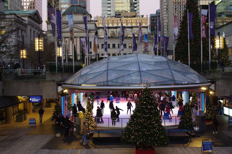 Robson Square stock image. Image of buildings, handicapped - 32343777