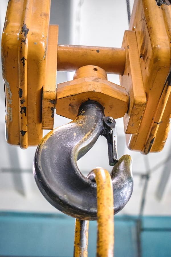 Heavy-duty Lifting Device with a Hook for Industrial Workshop ...