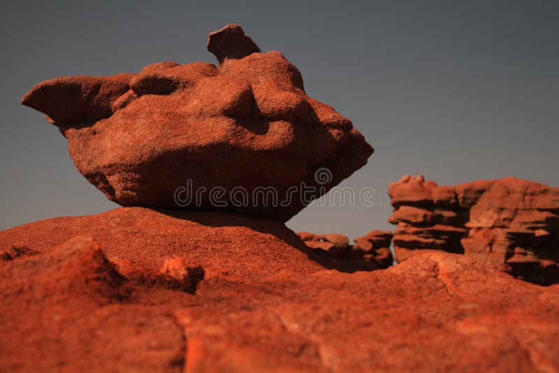 Roca de la piedra arenisca foto de archivo. Imagen de colinas - 28778548