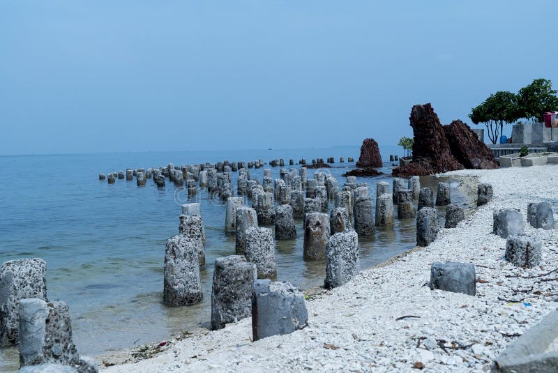 Roca de la piedra caliza imagen de archivo. Imagen de roca - 102340761