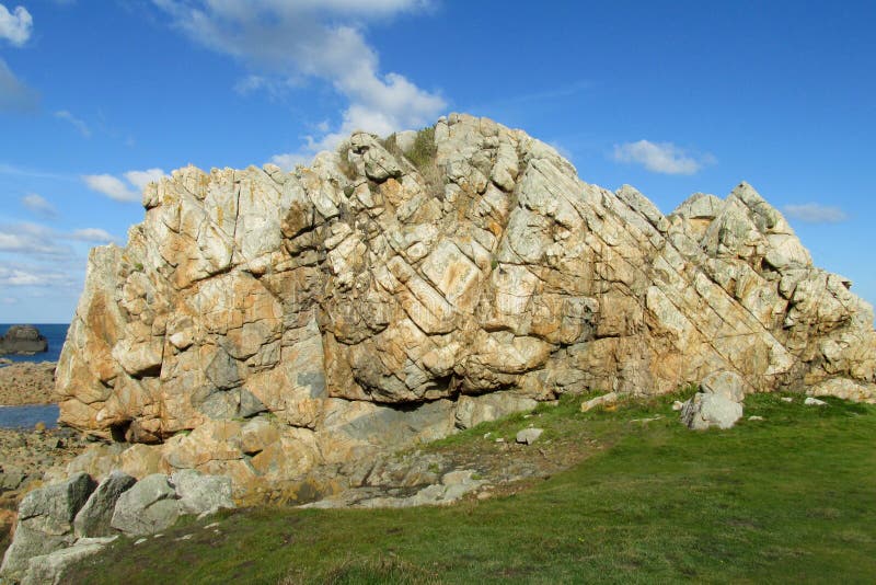 Roca hermosa del granito imagen de archivo. Imagen de formaciones ...