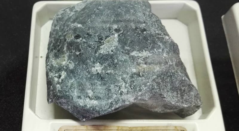 Serpentina - Roca De Los Minerales Serpentinos Del Grupo. Foto de ...