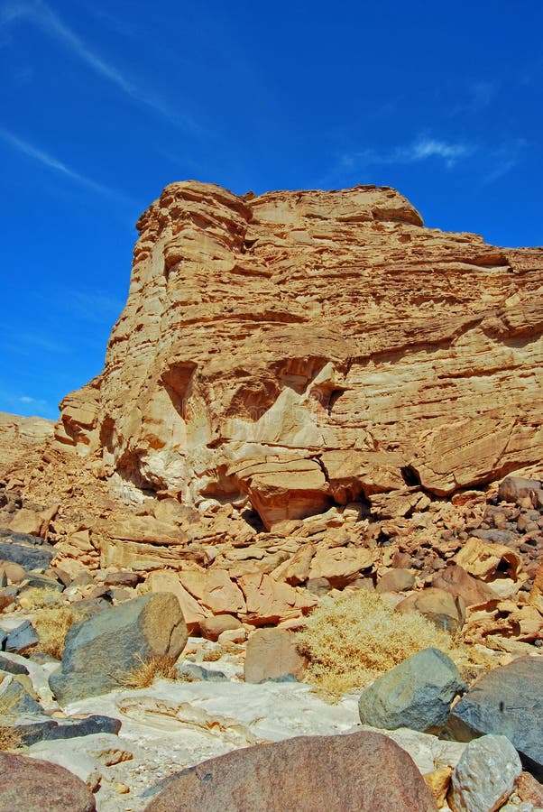 Rocas del desierto imagen de archivo. Imagen de barrancas - 37610599