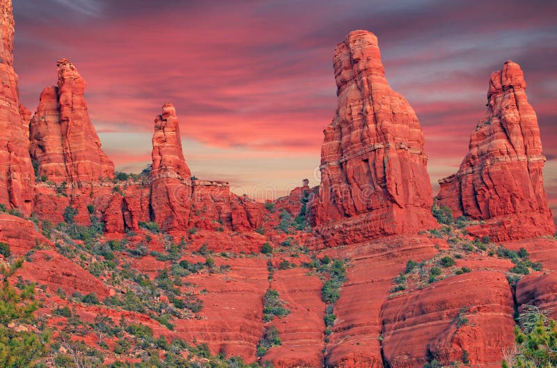 Rocas rojas foto de archivo. Imagen de famoso, hermoso - 28669218