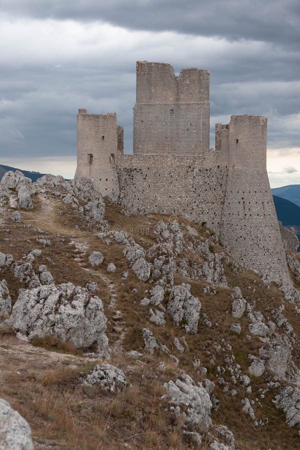Rocca Calascio stock photo. Image of calascio, abruzzo - 285251714