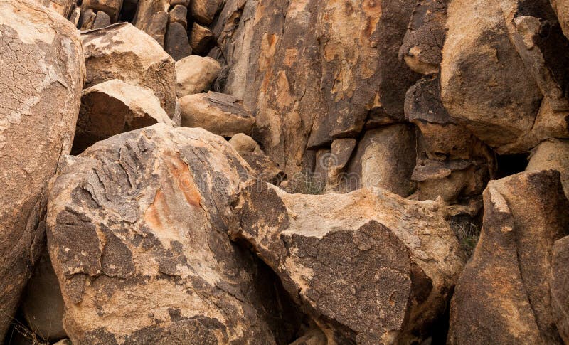 Rocce del granito fotografia stock. Immagine di struttura - 43947616