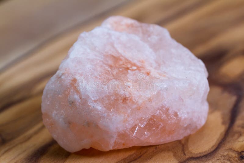 Rocha Cor-de-rosa Himalaia De Sal Foto de Stock - Imagem de pedra, puro ...