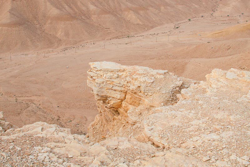 Rochas da argila foto de stock. Imagem de vermelho, garganta - 12375246