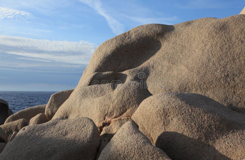 Rochas Do Granito, Testa Do Capo Imagem de Stock - Imagem de bizarra ...