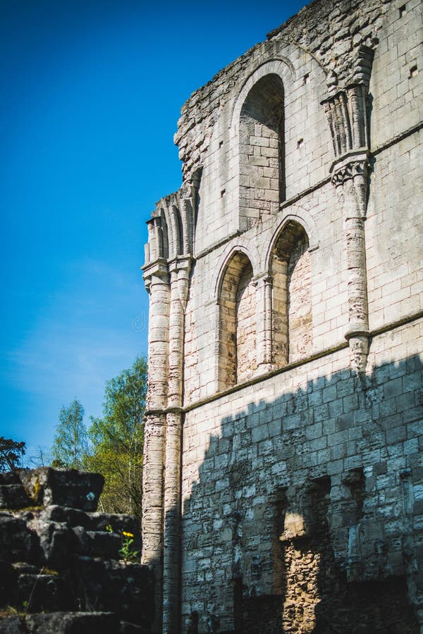 Roche Abbey Ruins Maltby UK Stock Photo - Image of historical, scenery ...