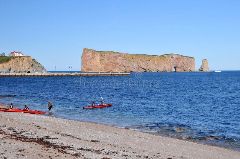 Roche de Perce photo éditorial. Image du voûte, laurent - 50748271