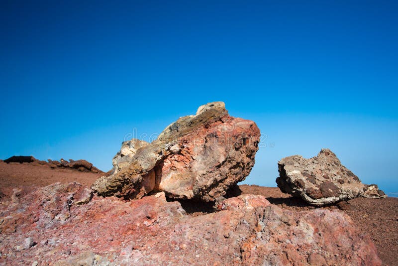 Roche Volcanique Sur L'Etna, Italie Image stock - Image du earth ...
