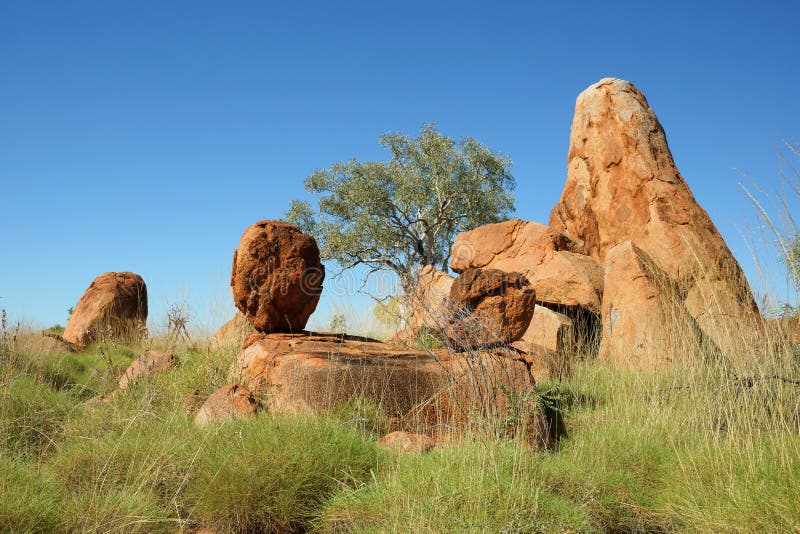 Rochers image stock. Image du laura, buisson, loisirs - 76799115