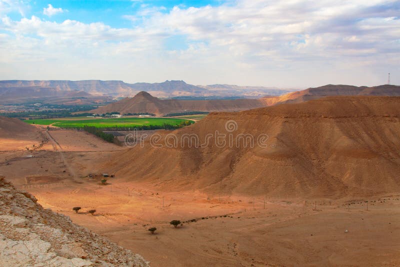 Roches d'argile photo stock. Image du horizontal, géologie - 12809110