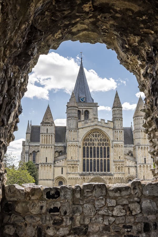 Rochester Cathedral stock image. Image of landmark, arch - 8094473