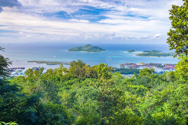 Rochon Dam Viewpoint, Seychelles Stock Photo - Image of jungle, anne ...
