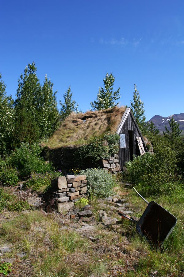 Rock Cabin Picture. Image: 2836256