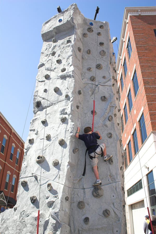 1+ Climbing fake rocks Free Stock Photos - StockFreeImages