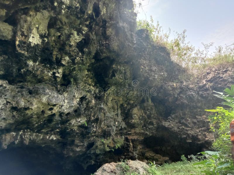 Rock climbing in goa kapur stock image. Image of river - 265424537