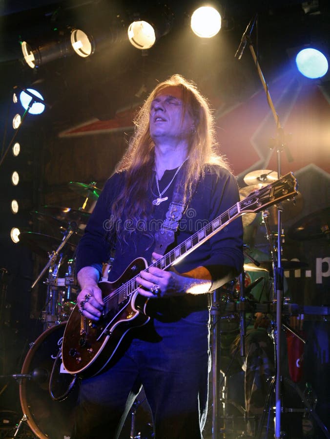 Rock concert editorial stock image. Image of people, guitarist - 4809739