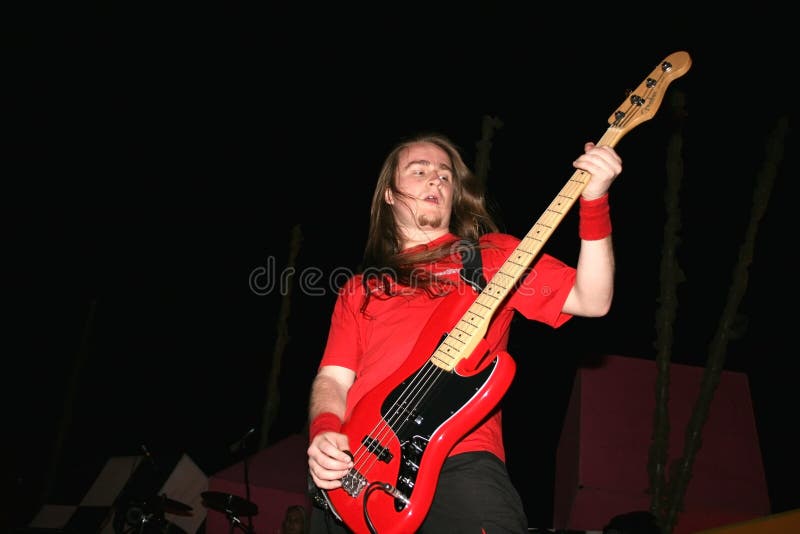 Rock concert editorial stock image. Image of musical, guitar - 7790104