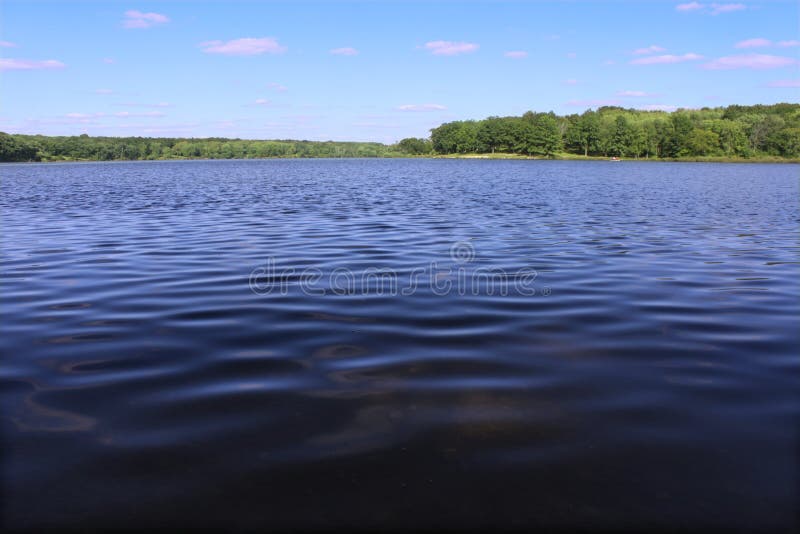 Rock River Valley - Illinois Stock Image - Image of state, woods: 15542553