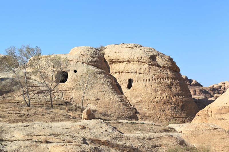 Rock Cut Tombs at Petra stock image. Image of attraction - 36843051